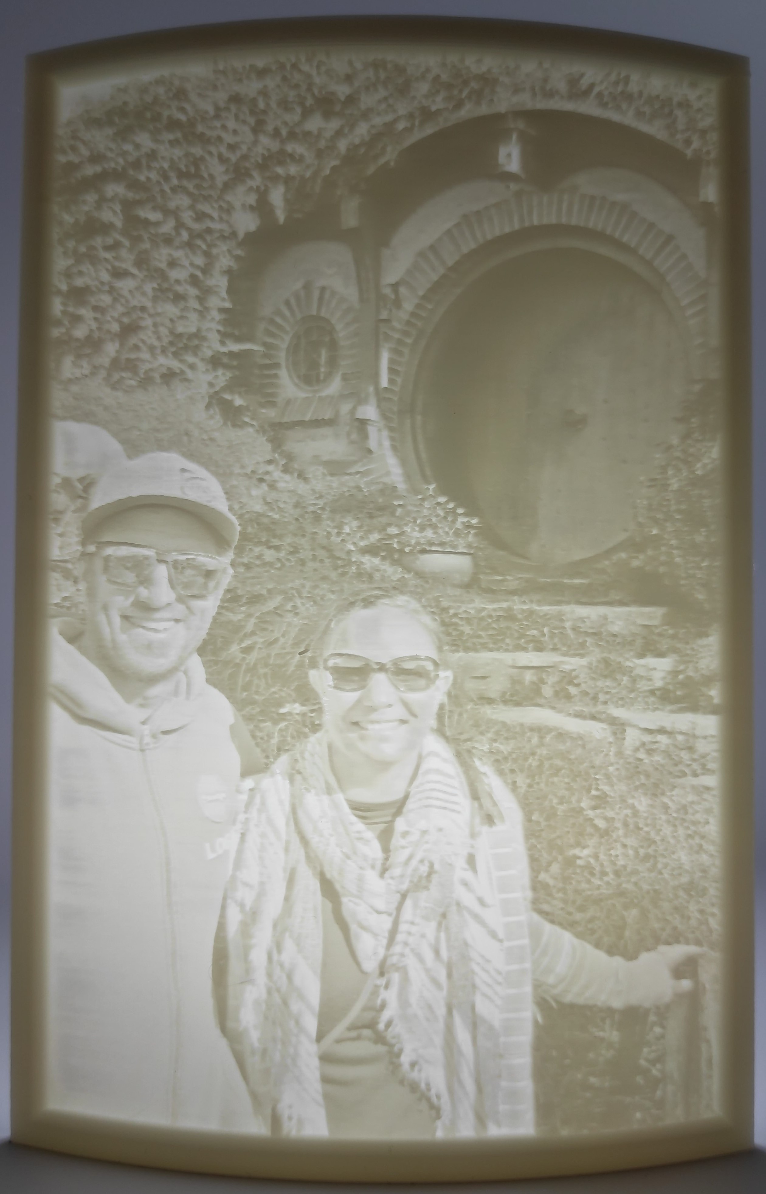 Choosing the Perfect Portrait for your 3D printed Lithophane: A Step-by ...